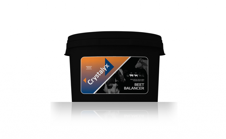 Crystalyx® Products High Energy Feed Tubs | Carrs Supplements